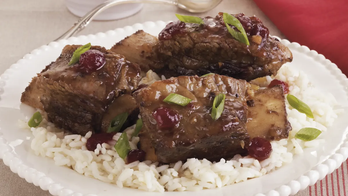 Cranberry-Teriyaki Short Ribs Recipe - BettyCrocker.com