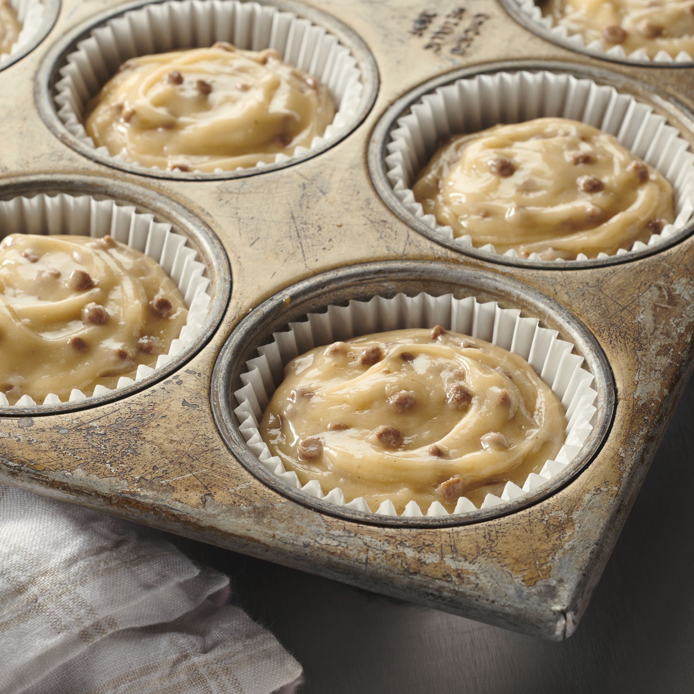 Pillsbury™ TubeSet™ Muffin Batter Cinnamon 3 lb | General Mills Foodservice