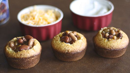 Chili-Stuffed Cornbread Muffins Recipe - Tablespoon.com