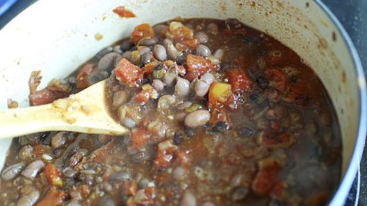 Spicy Bean and Edamame Curry Recipe - Tablespoon.com